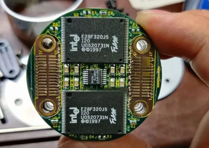 How Did the Black Box Chip Survive the Air Crash? | Easybom